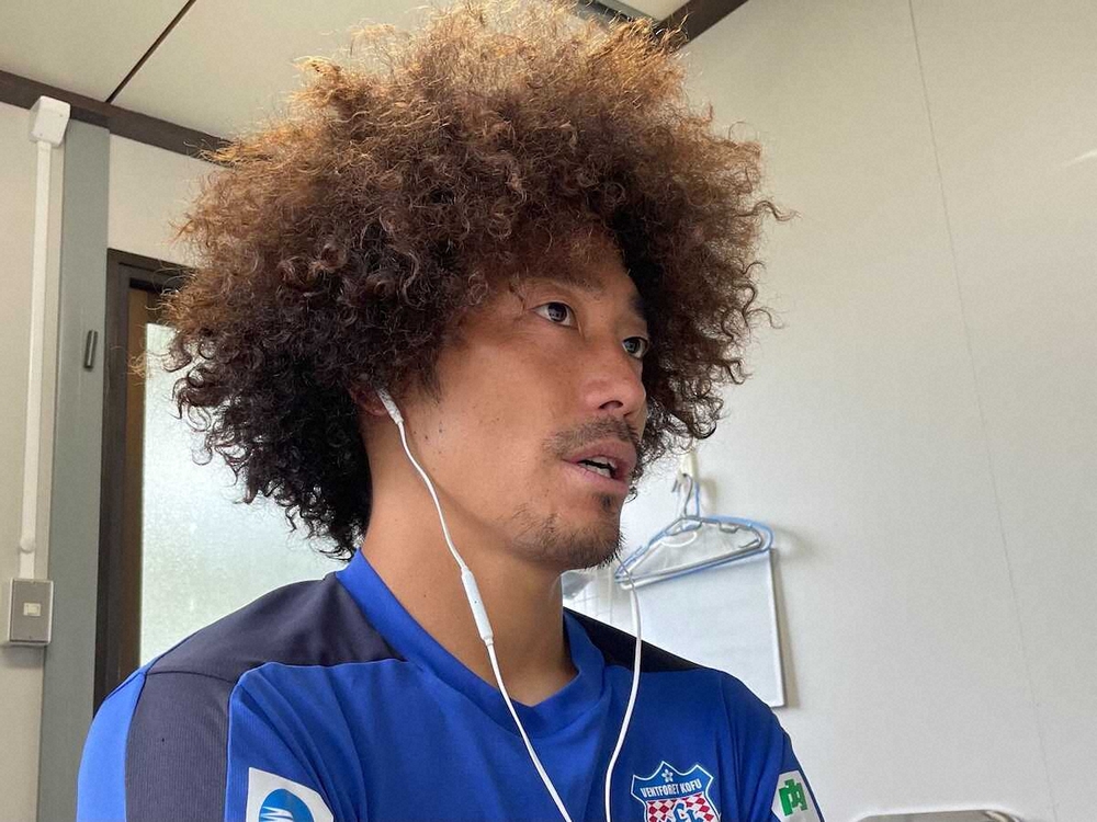 J2甲府FW三平 ACLで“アフロ”アピール「知らない人にも三平だと思われる活躍を」来月4日に… (2023年9月27日掲載) - ライブドアニュース