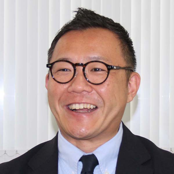 違法薬物で逮捕された元NHKアナ塚本堅一さんは、依存症予防教育アドバイザーとして再出発していた（あの人は今） - ライブドアニュース