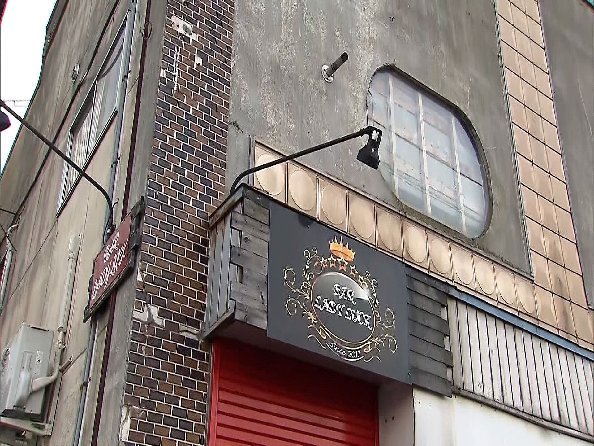 壁の中の女性遺体は死後10日ほど経過か…死因は窒息死 行方不明の20代女性か 北海道・日高町 (2026年1月12日掲載) - ライブドアニュース