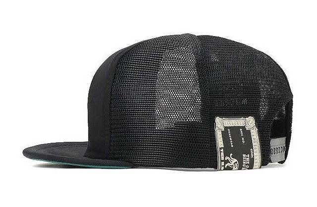 【コラボ】ワイルドサイド ヨウジヤマモト×THE H.W.DOG&CO.の新作が登場! - Peachy - ライブドアニュース