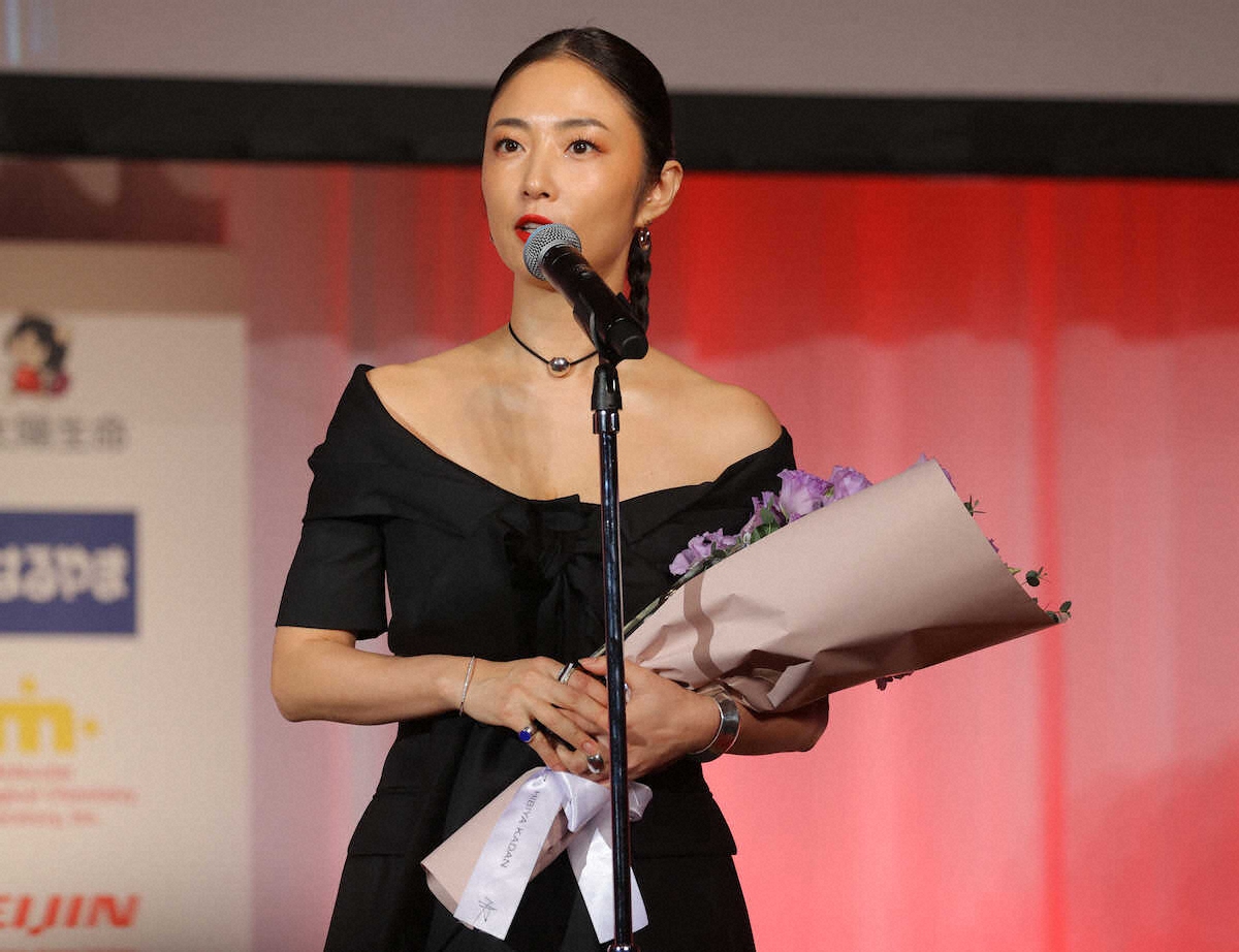 MEGUMI 来年は「新たな恋したい」“今年の漢字”一文字は「幸」 充実の一年を総括 - ライブドアニュース