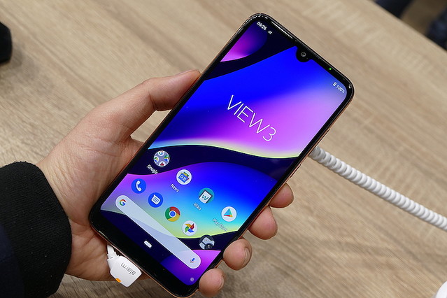 格安でもトリプルカメラ。Wiko View 3 / 3 Pro発表 #MWC19 - ライブドアニュース
