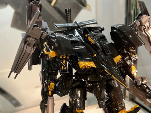 「AC4」より「DECOCTION MODELS レイレナード 03-AALIYAH Mirror Finish Ver.」が初展示！【#コト ...