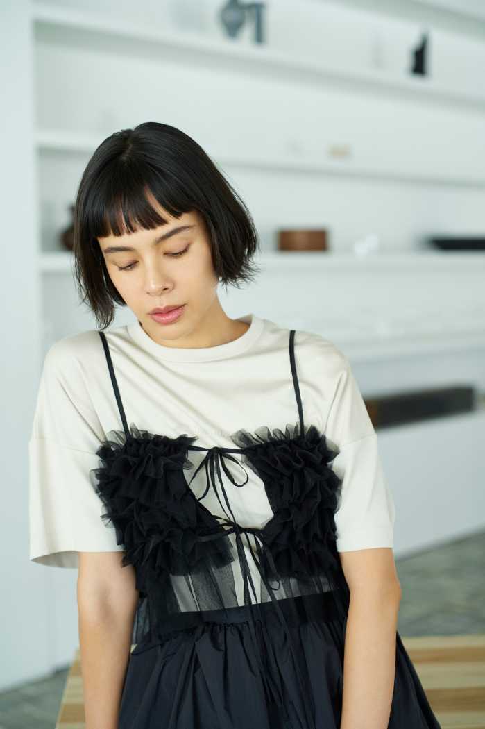 【emmi】大屋夏南を起用したウェブ企画第3弾♡初夏を感じるアイテムが登場 - Peachy - ライブドアニュース