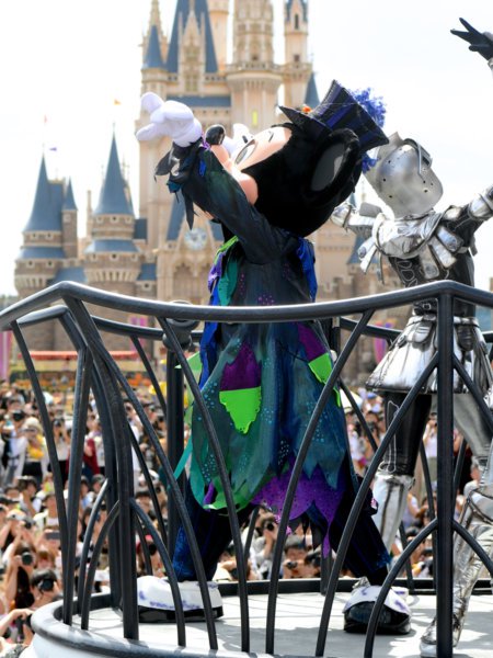 ｢スプーキー“Boo!”パレード｣！東京ディズニーランド“ディズニー・ハロウィーン2018”パレード - ライブドアニュース