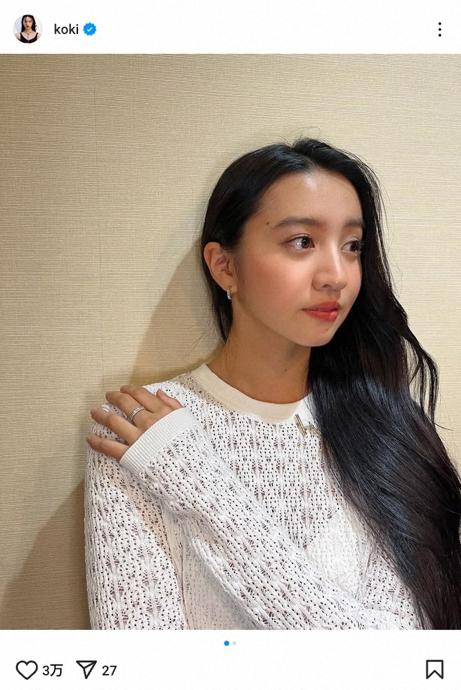 【画像】Koki, 艶めく黒髪×高級白ニットドレスで番組出演…共演俳優へ「いつも支えてくれてありがとう」 - ライブドアニュース