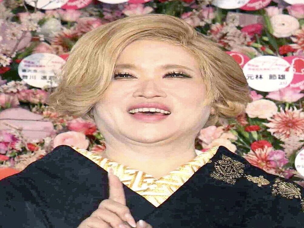 髪型が「どえらいことに」62歳・IKKOのイメチェン姿に反響 (2024年5月17日掲載) - ライブドアニュース