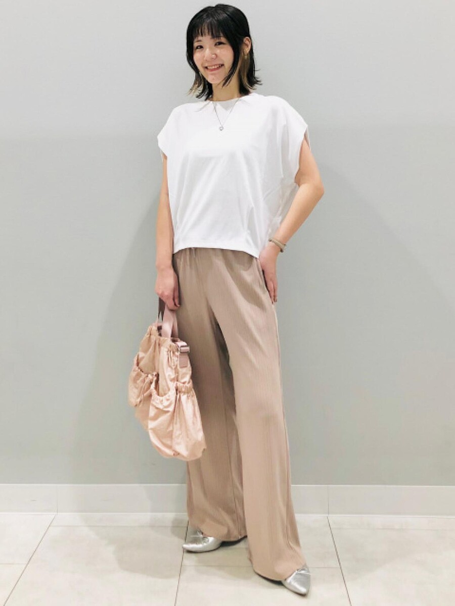 全部990円だって！？ 【GU】ストック買いしたい♡「破格トップス」 - Peachy - ライブドアニュース