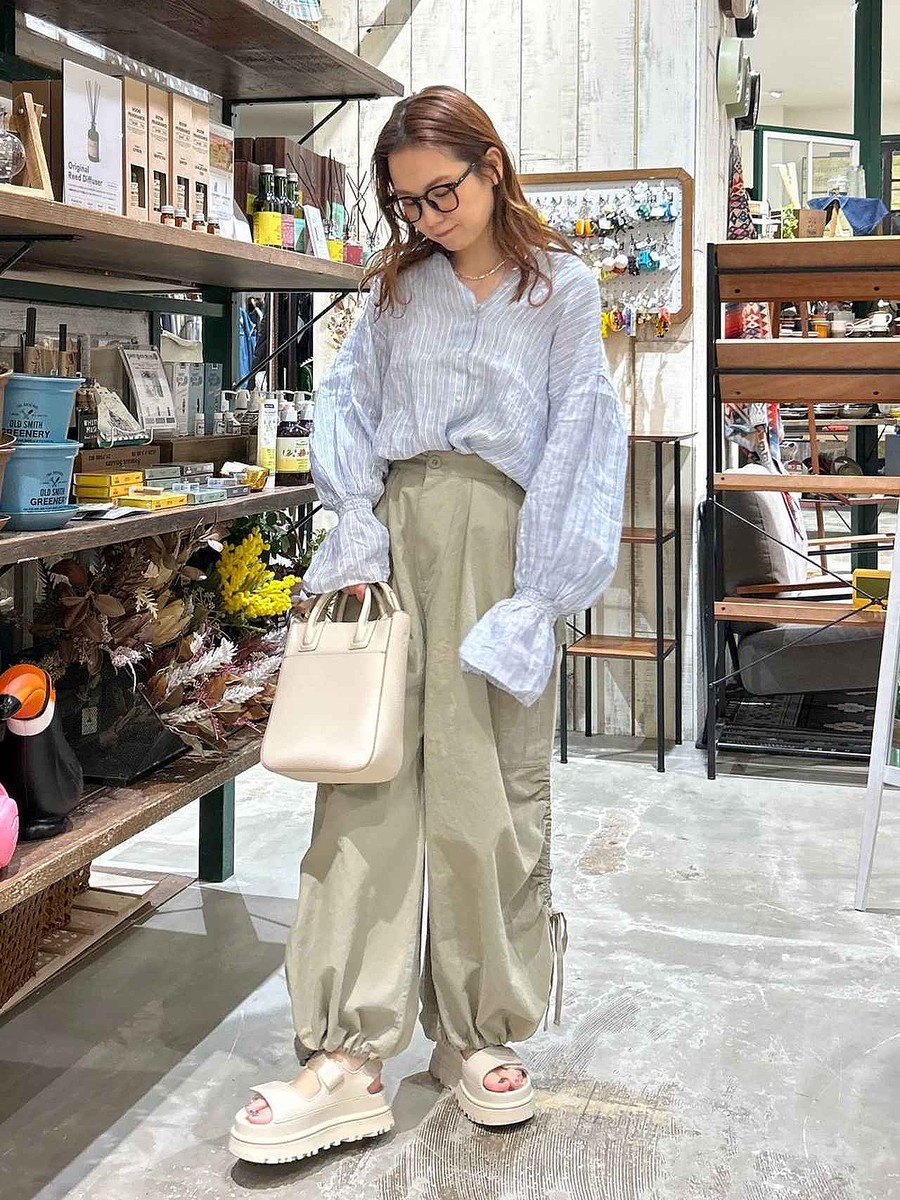 【画像】どの色もスルーできない！？【niko and ...】スタッフも即買い♡「リネンブラウス」 3/5 - Peachy - ライブドアニュース