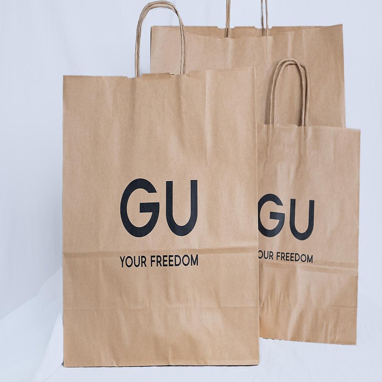 ガバッと着るだけでOK！【GU】40・50代の相棒♡「体型カバートップス」 (2025年5月23日掲載) - Peachy - ライブドアニュース