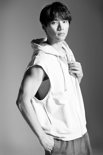 福士蒼汰、鍛え上げた肉体を披露 トレーニングドラマでトレーナー役 - ライブドアニュース