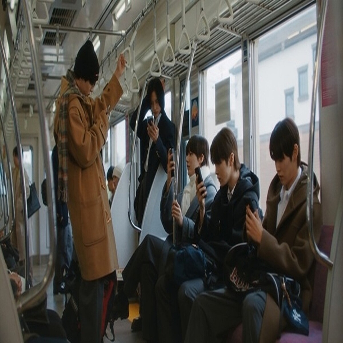 RIIZE、日本で撮影！新曲「Love 119」MV公開…青春が詰まった初恋の物語 (2024年1月5日掲載) - ライブドアニュース