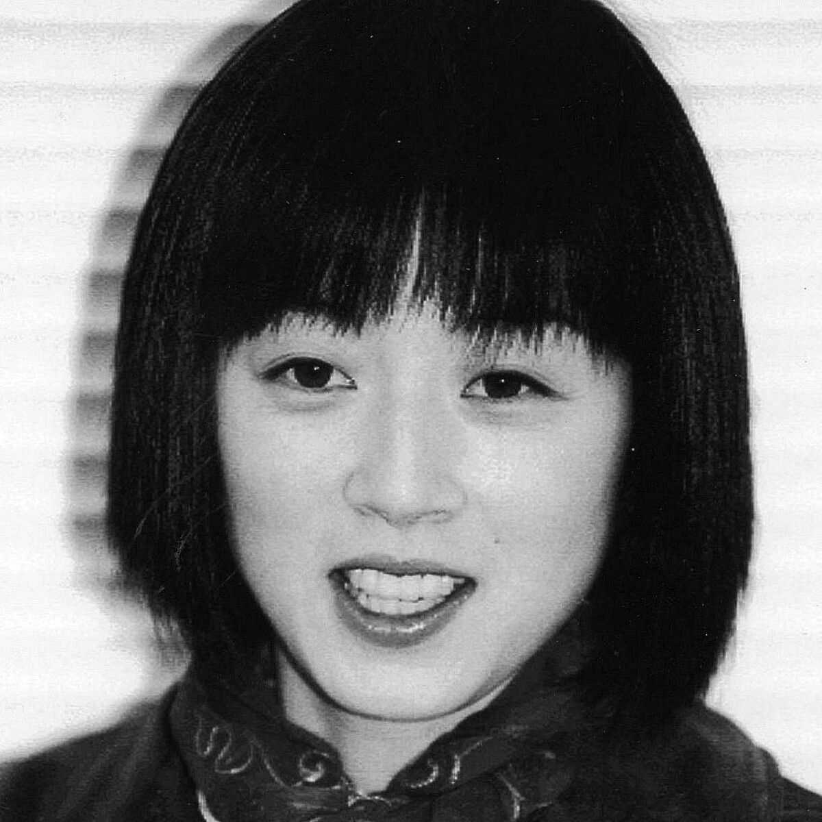 「芸能人は歯が命」から30年…52歳女優〝雰囲気激変〟姿にSNS衝撃「メイク…カッケ～」「ただただ かっこいい」 - ライブドアニュース