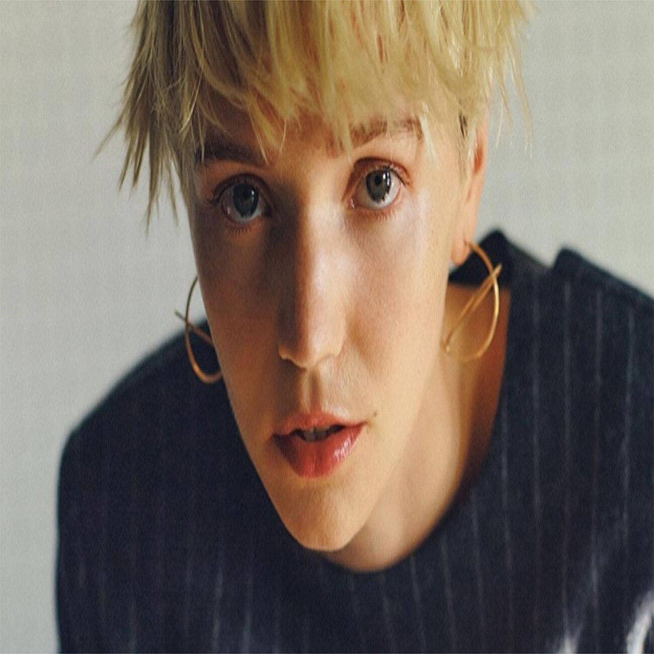 「コレがないと不安です」美容を仕事にする人が使う「お守り代わりのリップクリーム」 (2025年12月13日掲載) - Peachy ...