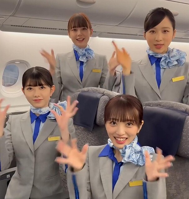 AKB48女子がANA客室乗務員の制服でインスタ公開し大絶賛！ かわいいよAKBかわいいよ - ライブドアニュース