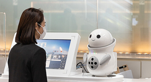 【画像】遠隔操作ロボットが市役所の仕事の効率化に挑戦！『mini MORK』を桑名市役所が実証実験 テレワーク/非接触/業務の効率化を検証 3 ...