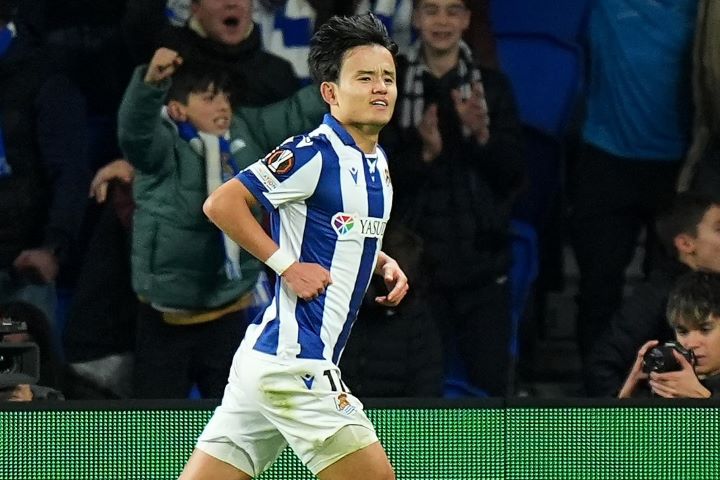 1G1AでEL2勝目を呼び込んだ久保建英 圧巻プレーを地元メディアも激賞「革命を率いた」 (2024年11月30日掲載) - ライブドアニュース