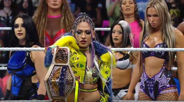 【WWE】ジュリアが最高峰王座の挑戦権逃す 20人参加バトルロイヤルはステファニーが勝利 (2025年7月14日掲載) - ライブドアニュース