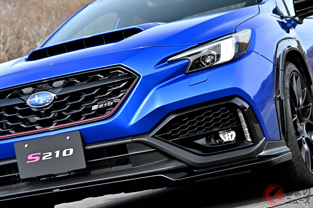 スバル新「パフォーマンスセダン」登場！ Sシリーズ初の2ペダル車×300馬力の高性能ターボがスゴい！ 過激エアロをフル装着した「S210」販売価格が判明!? - ライブドアニュース