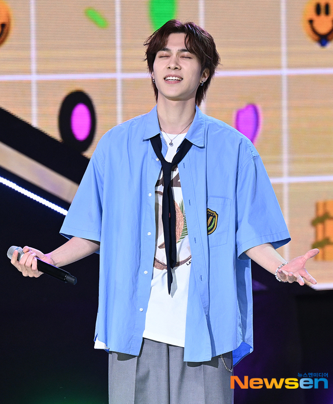 【画像】【PHOTO】WayV、6/11放送の「THE SHOW」で1位を獲得！ 16/19 - ライブドアニュース