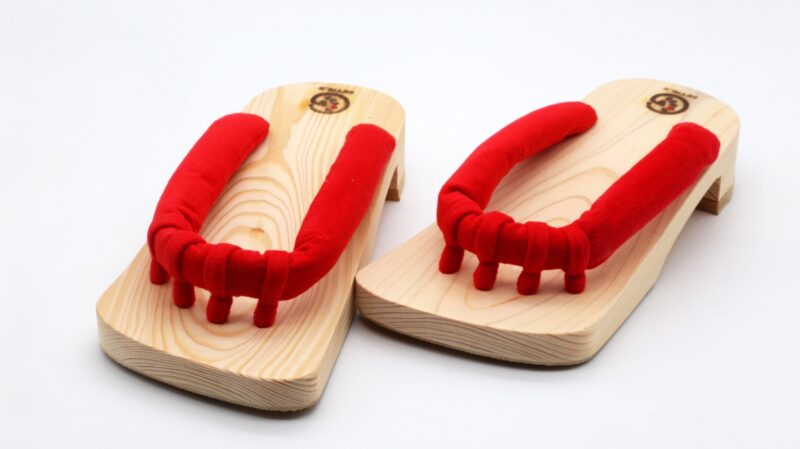 世界唯一の五本指下駄「GETALS」から直線的でスタイリッシュな「GETALSリニア」が新発売！ - ライブドアニュース