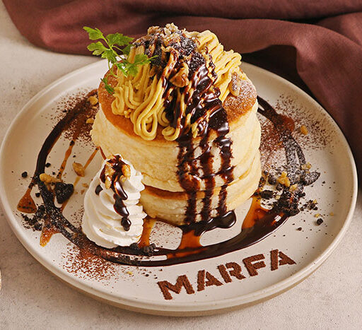 【MARFA CAFE】季節限定「さつまいものモンブランパンケーキ」とぶどうドリンクが9月16日から発売♡ (2021年9月11日掲載) - Peachy - ライブドアニュース