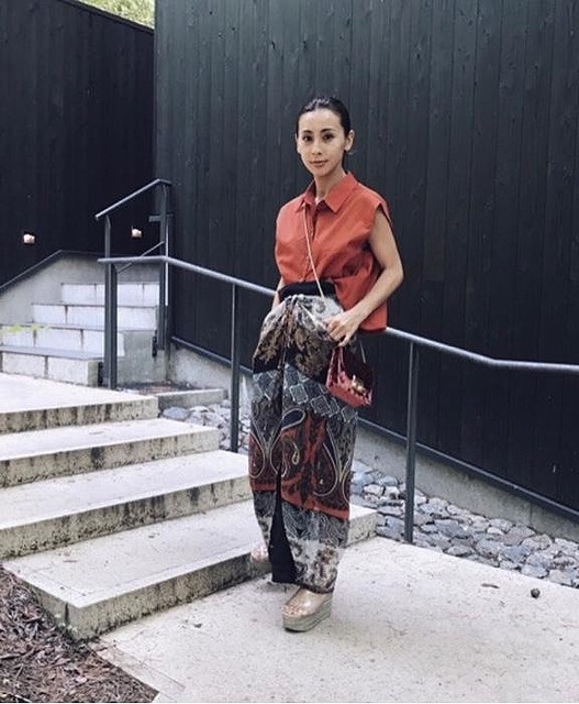 話題沸騰中！ 「Ameri VINTAGE」の変わり種ボトムで夏のあか抜けコーデにトライ！ - Peachy - ライブドアニュース