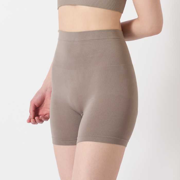 【KEYUCA】寝苦しい夏の夜を快適に!接触冷感の7分丈パンツが新登場 - Peachy - ライブドアニュース