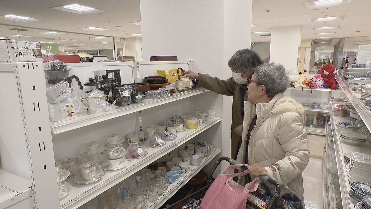 2皿で0円の食器やランドセル1500円…無料＆激安の掘り出し物 “ジモティースポット” 愛知で2店目 小牧市 (2025年3月7日掲載 ...