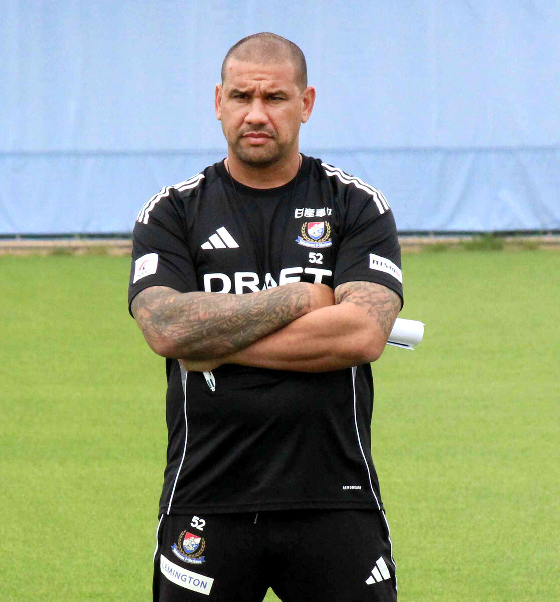 横浜FMキスノーボ新監督で臨む敵地C大阪戦に向けて練習…ACLE敗戦を経て、最下位からの浮上へ重要な5連戦の初戦に臨む - ライブドアニュース