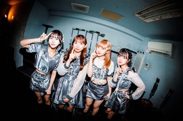 【画像】yosugalaが駆け上がる成功への階段、結成1周年記念ライブO-WEST公演でみせた力強さ 1/7 - ライブドアニュース