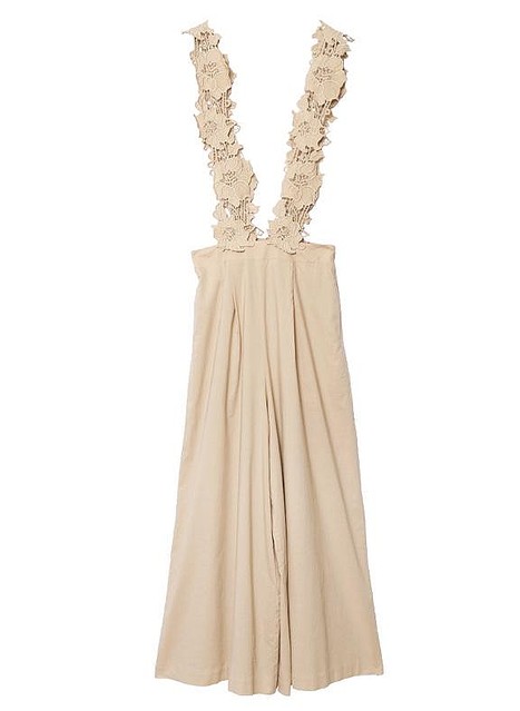 話題沸騰中！ 「Ameri VINTAGE」の変わり種ボトムで夏のあか抜けコーデにトライ！ - Peachy - ライブドアニュース