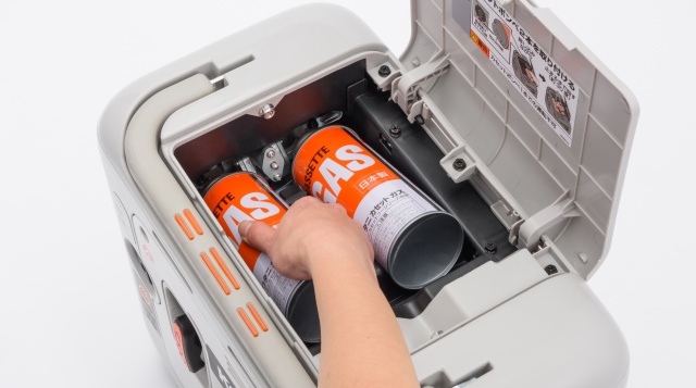 カセットガス2本ですぐに発電。インバーター発電機「GV-9ig」のクラファンをMakuakeで実施中 - ライブドアニュース