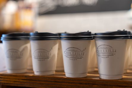 【画像】横浜中華街のど真ん中で本格コーヒーと喫茶メニューに舌鼓 「CHILULU COFFEE」でリラックスタイムを 4/11 - ライブドアニュース