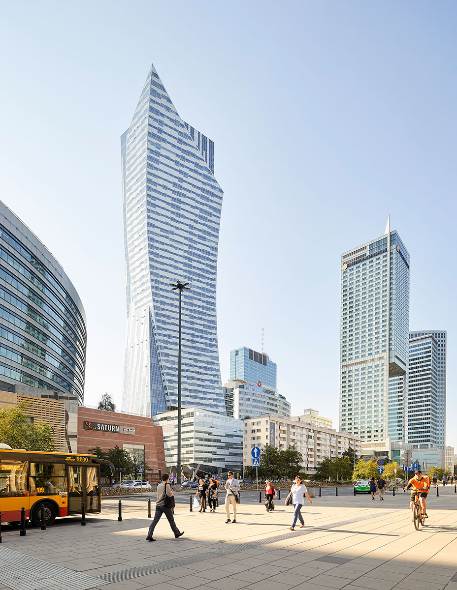 【画像】世界の名建築を訪ねて。NY9.11跡地「フリーダム・タワー」構想などの建築家ダニエル・リベスキンドによる超高層集合住宅「Zlota44 ...