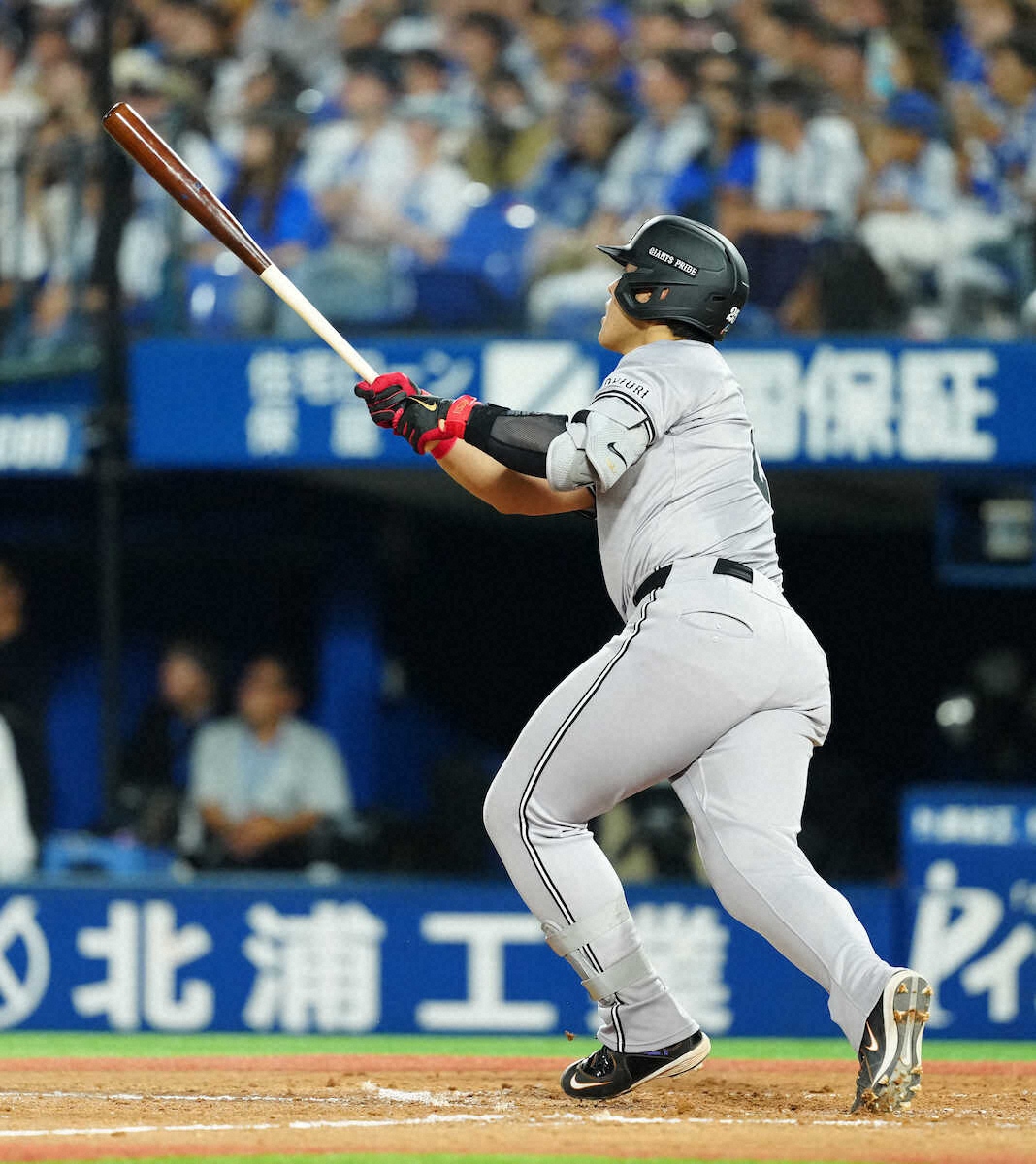 巨人・岡本和真が15号同点2ラン！ DeNA戦は7本目 5戦4発で通算250本塁打に「あと2」 - ライブドアニュース