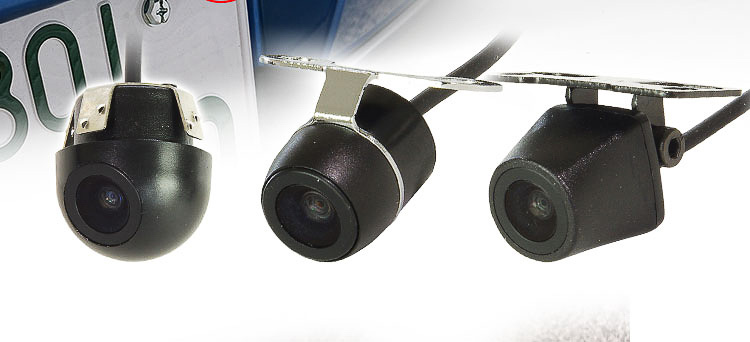 気づかないほど小さい!わずか“1円玉サイズ”のバックカメラは小さくたって高性能！ - ライブドアニュース