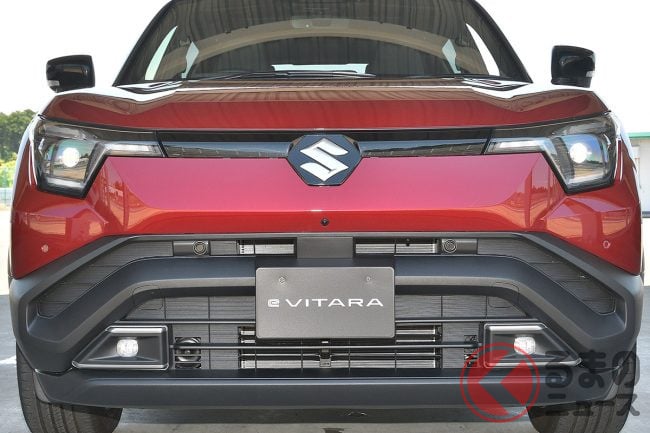 新車399万円！ スズキ新型「コンパクトSUV」26年1月発売へ！ 全長4.2mの小型ボディにパワフルユニット搭載！ ブランド初の新モデル「eビターラ」とは！ - ライブドアニュース