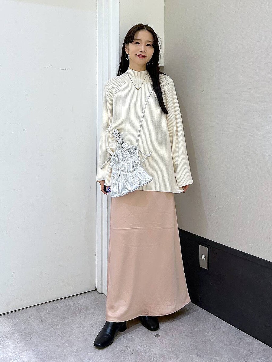 ガバッと着るだけでOK♡【LEPSIM】大人のスッキリ見え！「リブトップス」 - Peachy - ライブドアニュース