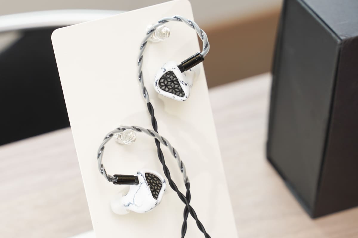 2基のMEMS搭載のSoranikイヤフォン、Melody Wings「Venus」、XDuooの小型ストリーマーにも注目 - ライブドアニュース