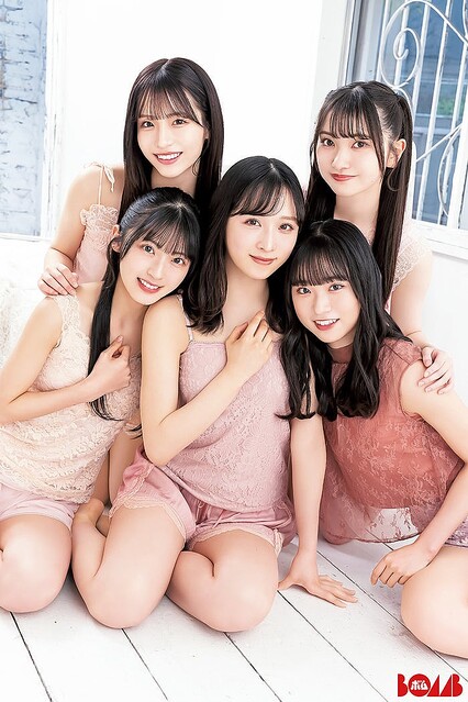 AKB48小栗有以・山内瑞葵・佐藤綺星ら、肌見せスタイルで魅了 大人っぽい濡れ髪グラビアも＜独占カットあり＞ - ライブドアニュース